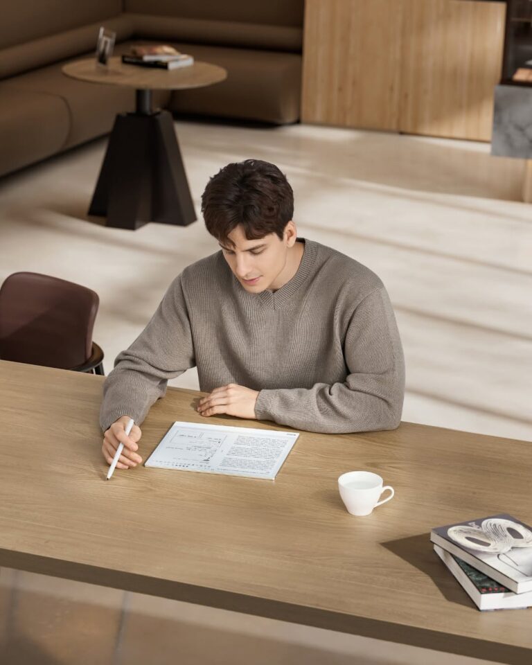 BOOX Note MAX : A4 e-ink tablet in Canada | Einktab